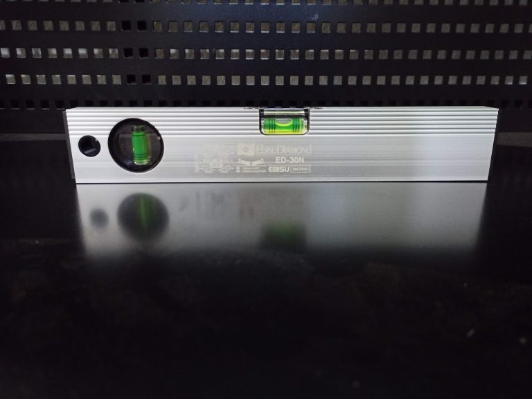 Thước thủy cao cấp EBISU Japan ED-30N dài 300mm - TOOL JAPAN